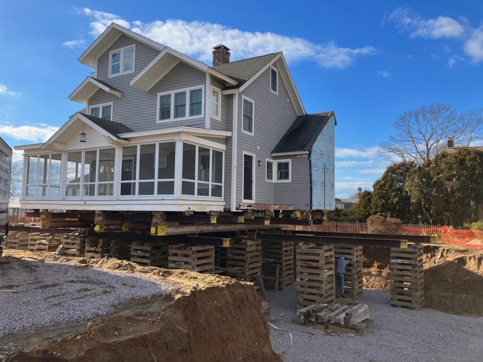 Structure Moving and Lifting: Everything You Need to Know - High ...